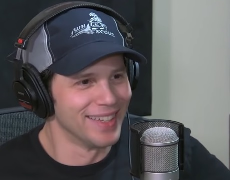 Frasi di Bryan Alvarez | Citazioni e frasi celebri