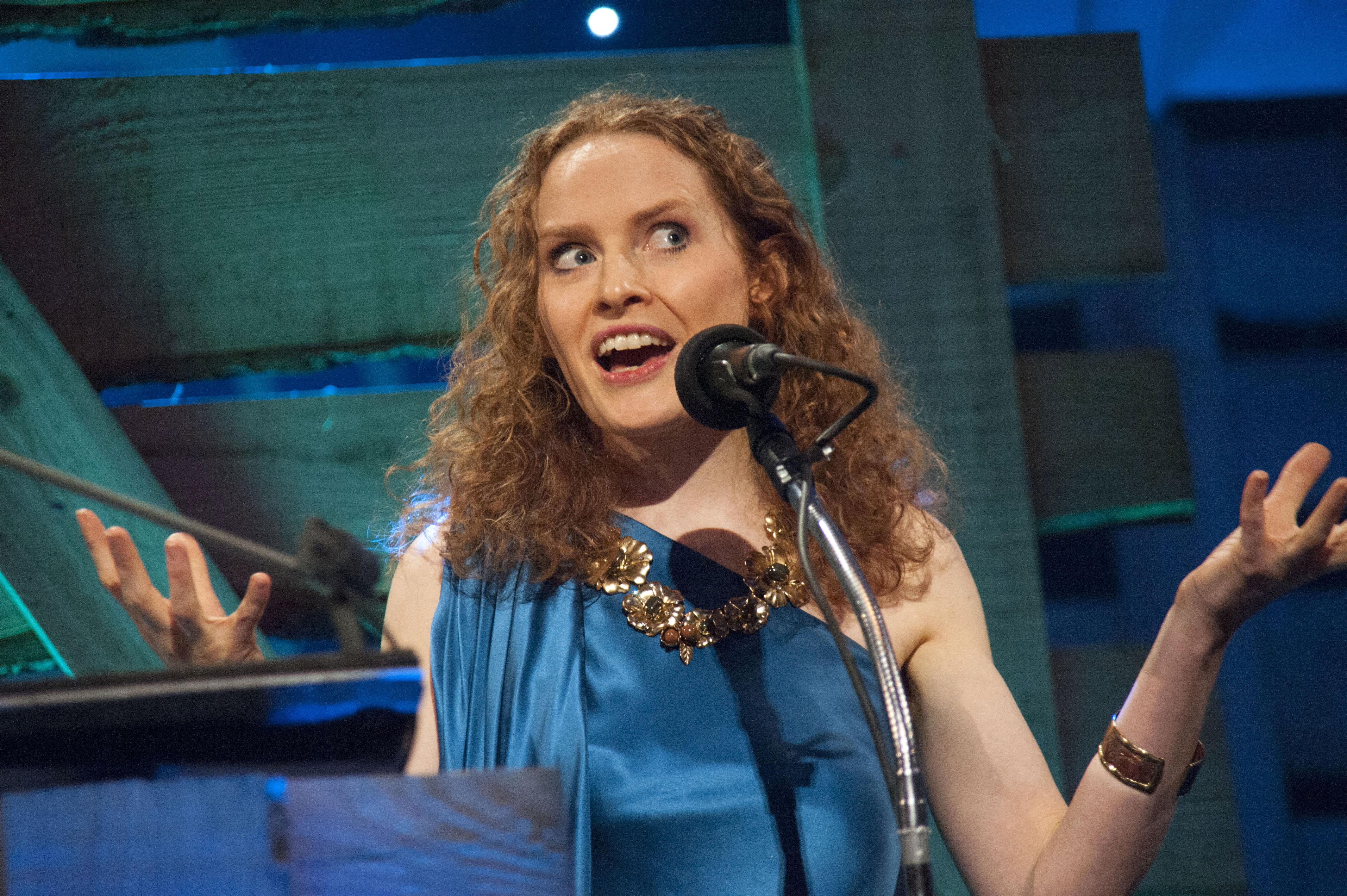 Frasi di Kate Williams (historian) (5 frasi) | Citazioni e frasi celebri